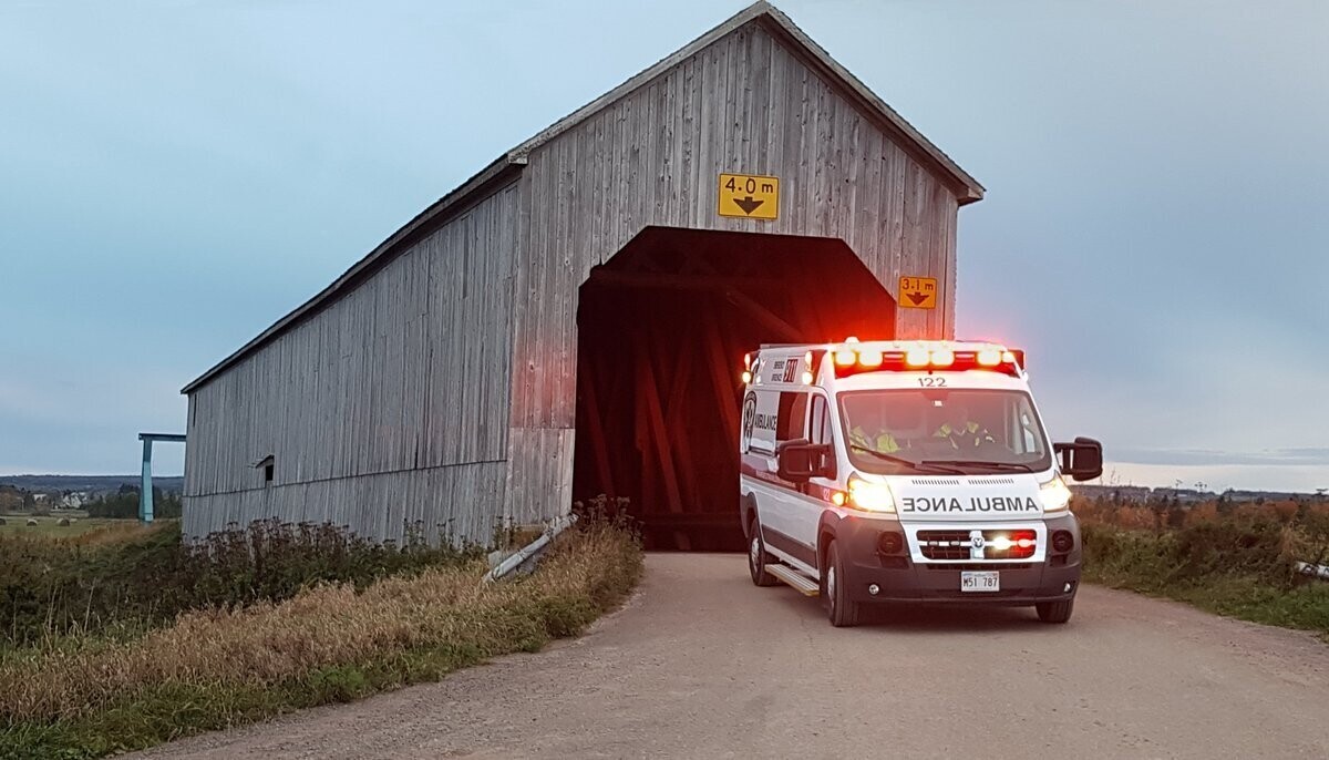 Ambulance NB - La SANB demande l'heure juste du GNB – Société de l ...
